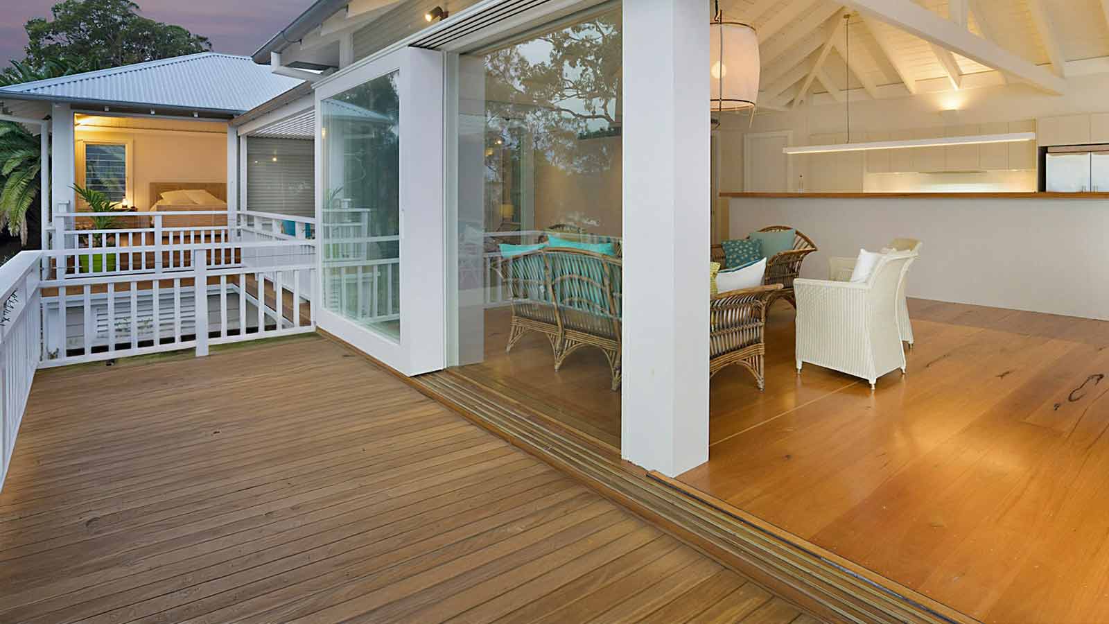 Top Deck Builders in Hillsborough, CA | Get A Free Estimate!